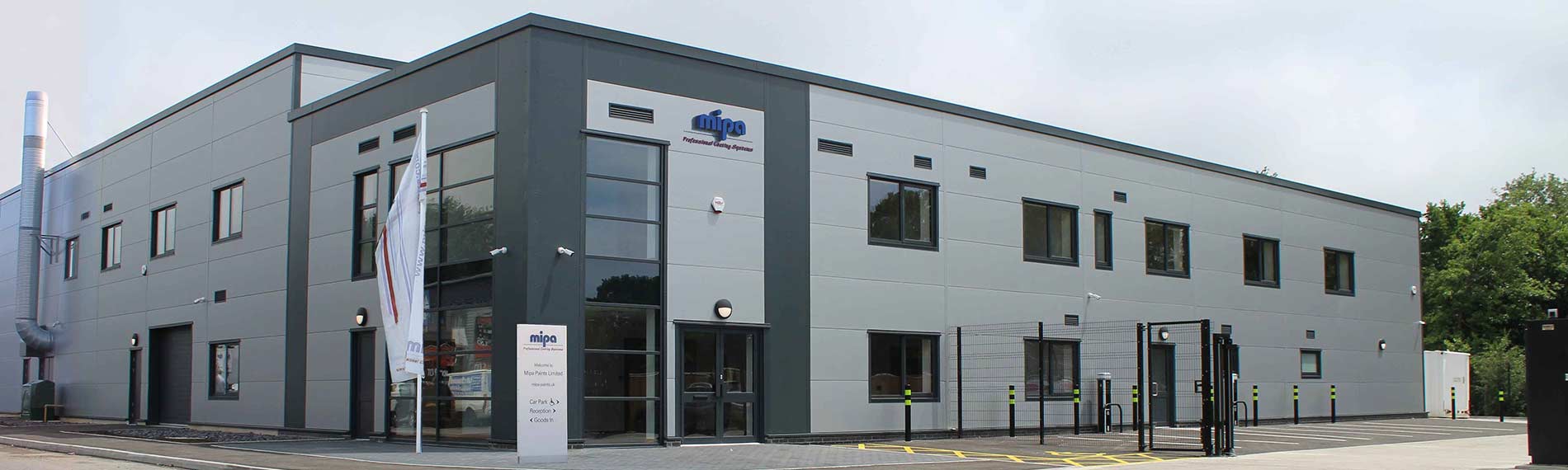 Painting & Spraying Training Courses | Mipa Paints